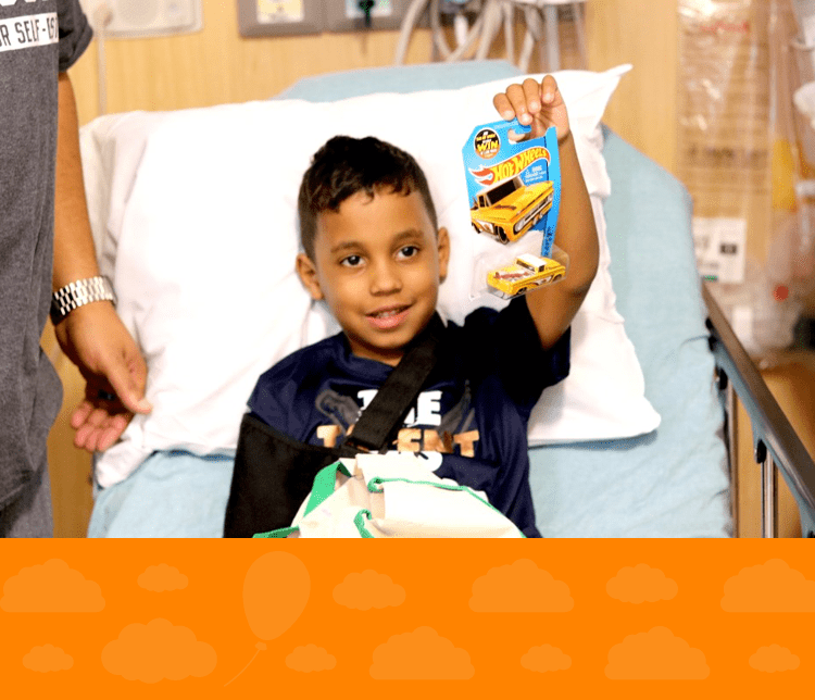corporate-comfort-kits - enCourage Kids Foundation